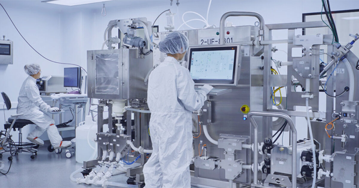 Just - Evotec Biologics Researchers & Scientists | Evotec